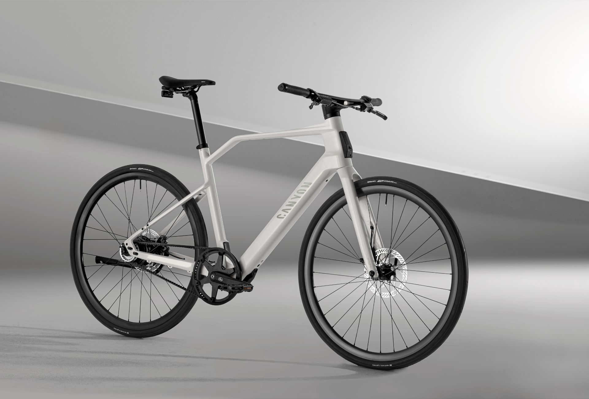 A World First: Canyon and nfiniity Unveil the Roadlite:ON V2X ...
